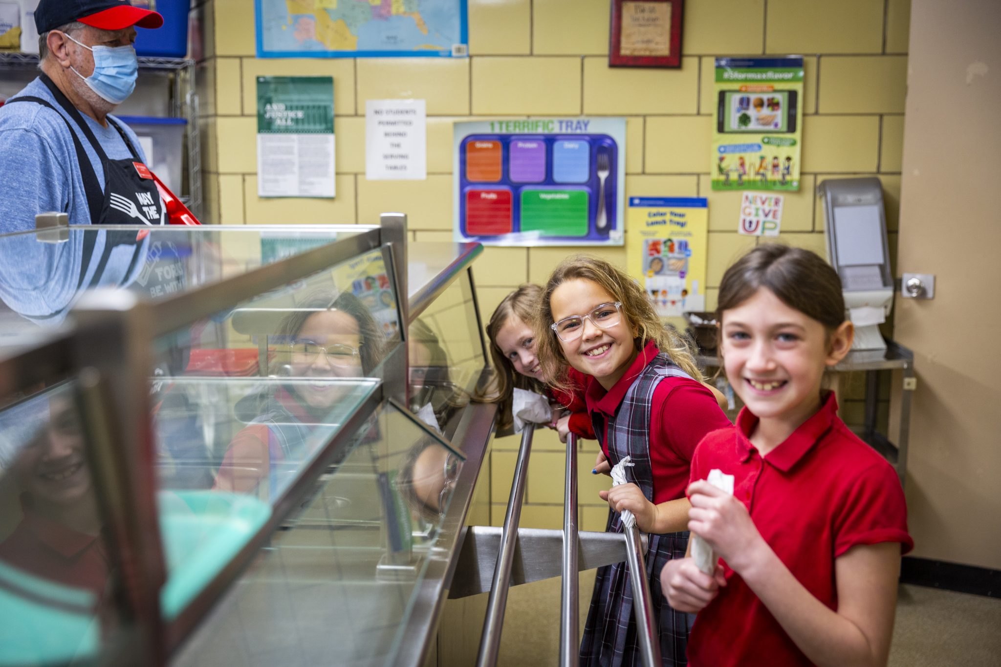CAFETERIA - St. Henry Catholic School | Erlanger, KY